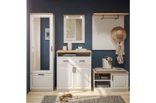 Klasična i moderna predsoblja, Prima namještaj